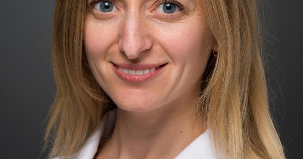 Julie Phillips's Instagram, Twitter & Facebook on IDCrawl