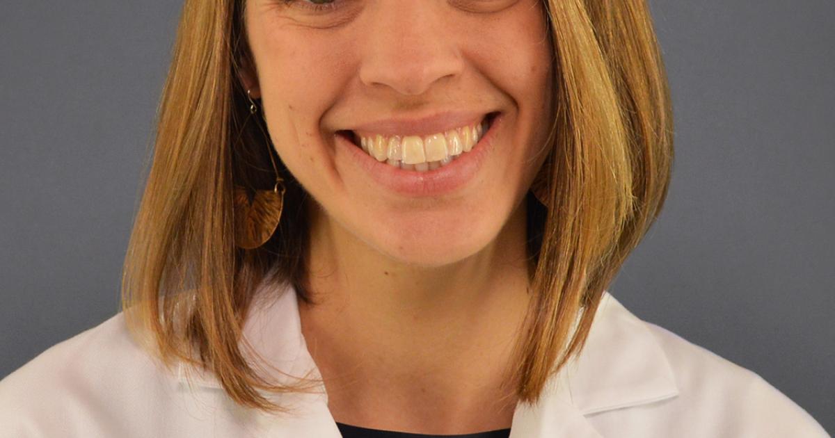 Sara Roberts's Instagram, Twitter & Facebook on IDCrawl